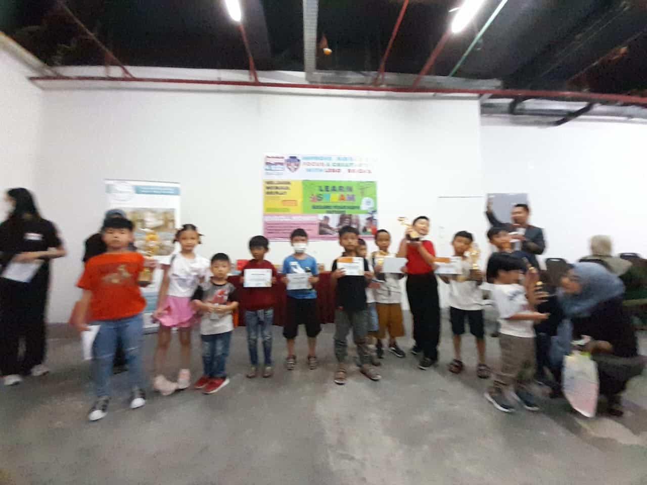 Brick for Kidz Event - iDekore